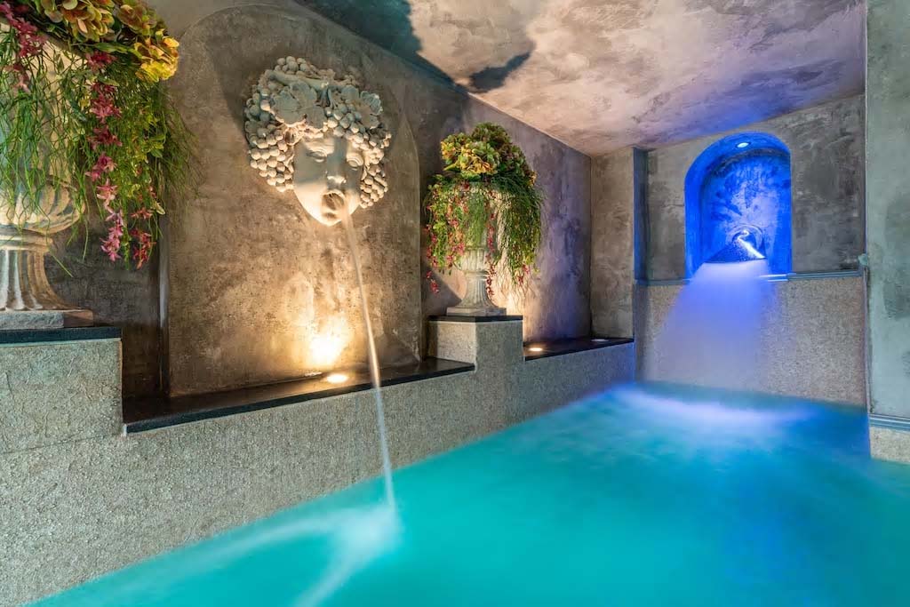 Villa Paolina, lovely villa near Lucca, sleeps 14